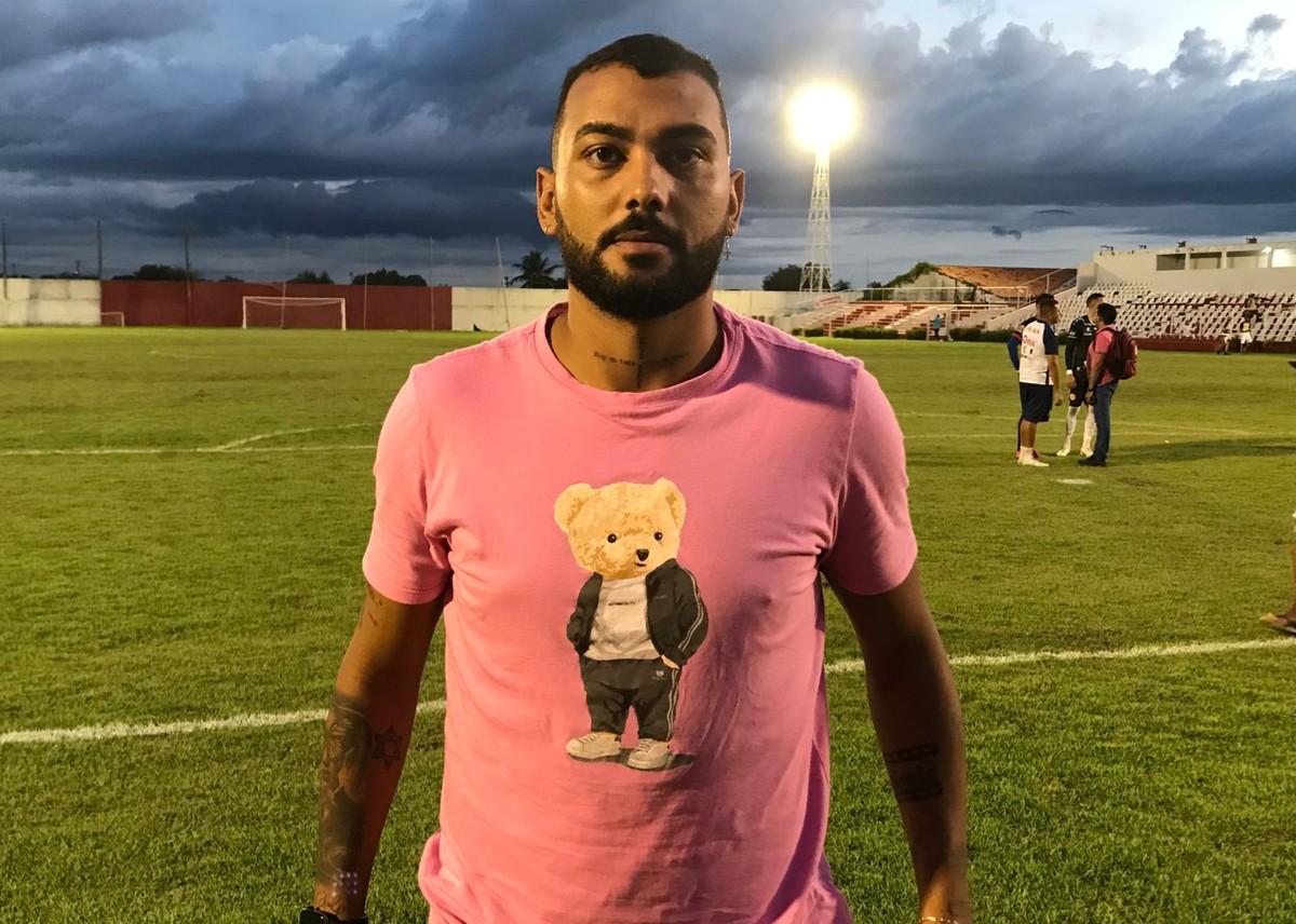 4 de Julho contrata atacante Caio Cézar, ex-Oeirense, para Série D do ...