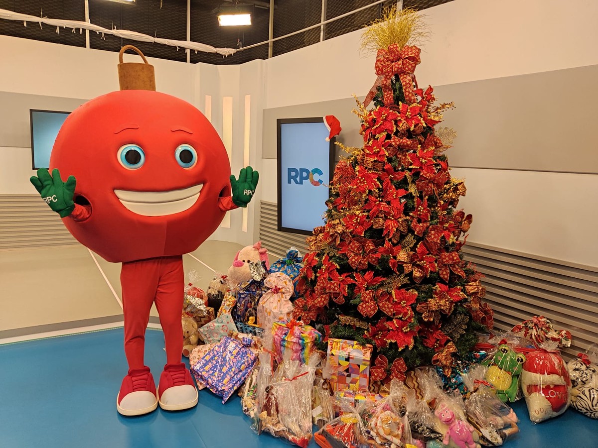 Merry, mascote de Natal da RPC, comemora o aniversário de Guarapuava | RPC | Rede Globo