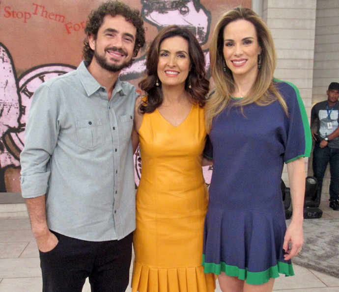 Confira as fotos dos bastidores do 'Encontro' com Lucy Alves, Gabriel ...