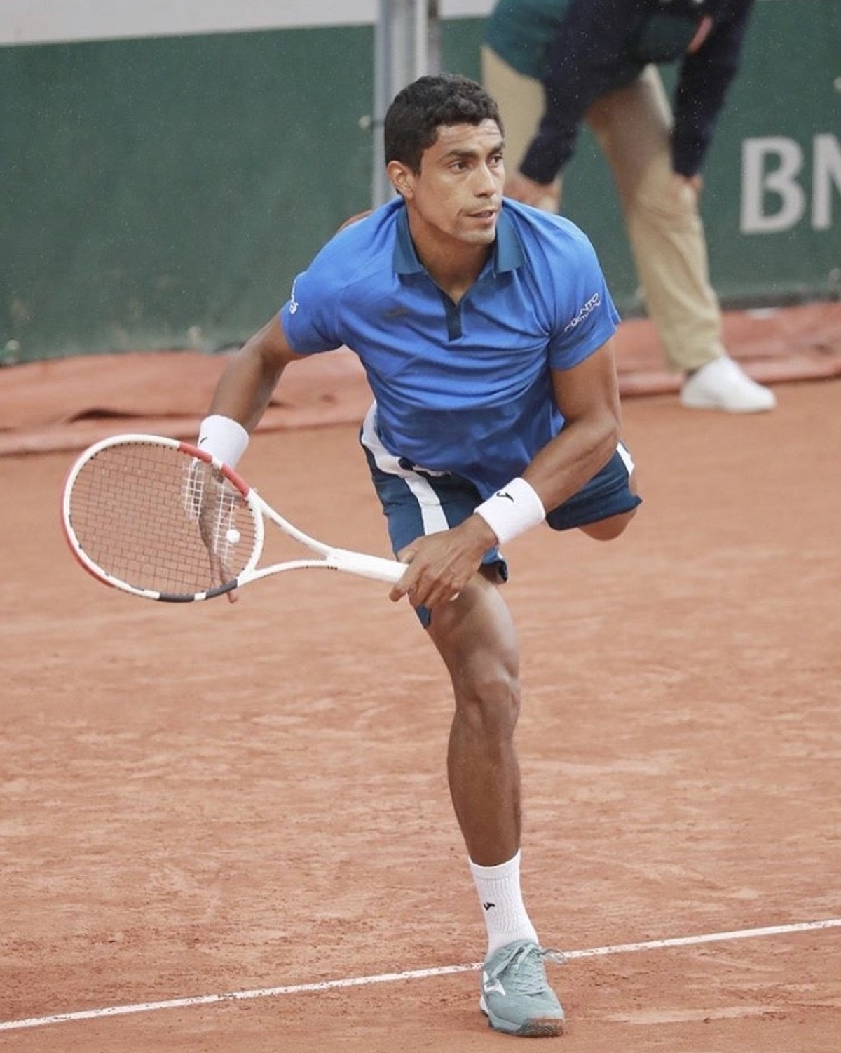 Thiago Monteiro bate Nikoloz Basilashvili, 33º do mundo, e vence na ...