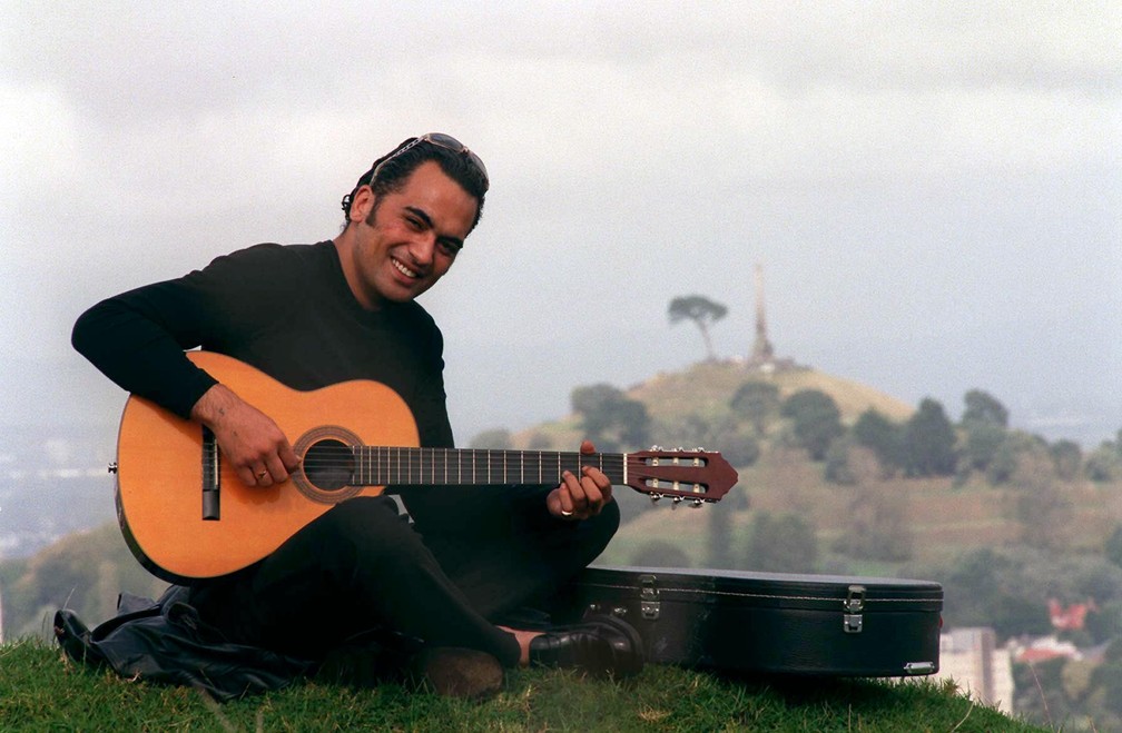 'How Bizarre', OMC e o hit mais bizarro da história: letra sobre ...