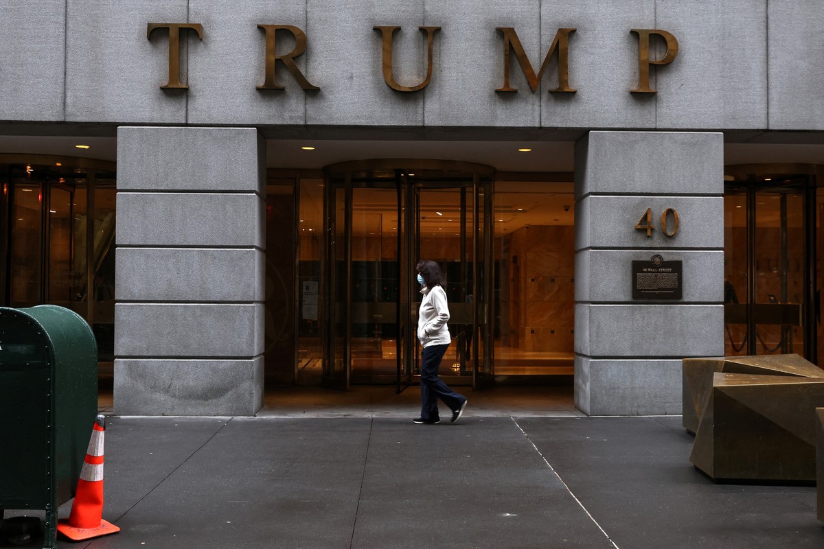 Organizações Trump podem chamar ex-diretor financeiro de mentiroso em ...