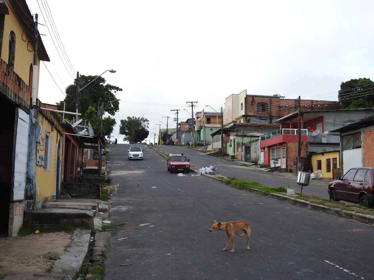 Ladrões Fazem Arrastão Na Zona Leste De Manaus E Atiram Contra Dona De