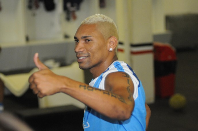 Caça-Rato garante que está bem para defender o Santa Cruz nesta quarta ...