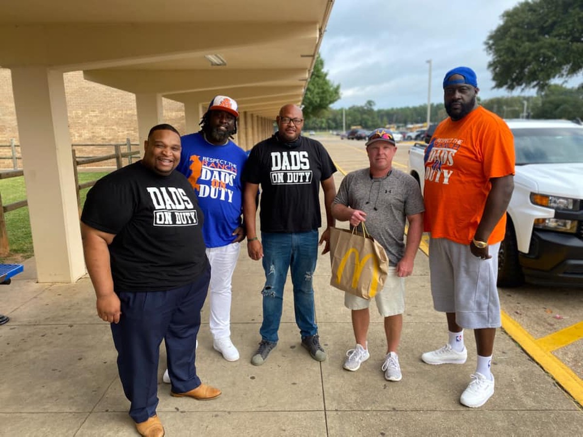 Escola Nos Eua Tem 23 Alunos Presos Por Causa De Brigas Em 3 Dias E