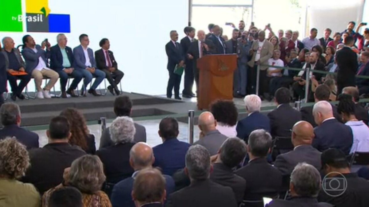 Lula se reúne com centrais sindicais para ouvir as principais ...