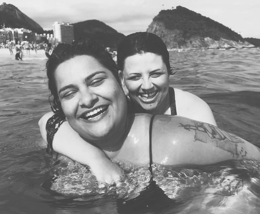 Alexandra Gurgel conta sobre o término com Carol Caixeta: 'Terminamos, mas nos amamos'