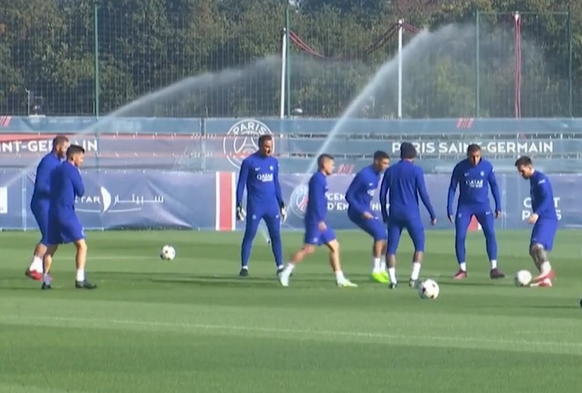 Treta? Neymar, Messi e Mbappé se divertem antes de jogo do PSG na ...