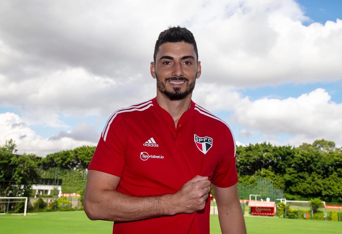 Rafael diz que chega ao São Paulo para “missão da vida” | são paulo | ge