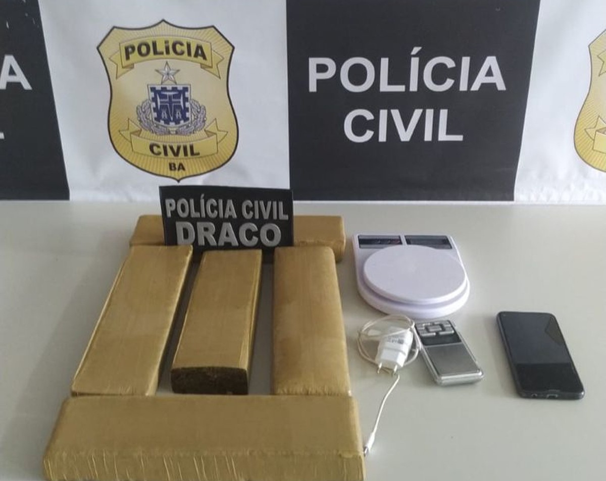 Suspeito de tráfico de drogas é preso duas vezes em menos de 24h na cidade de Lauro de Freitas ...
