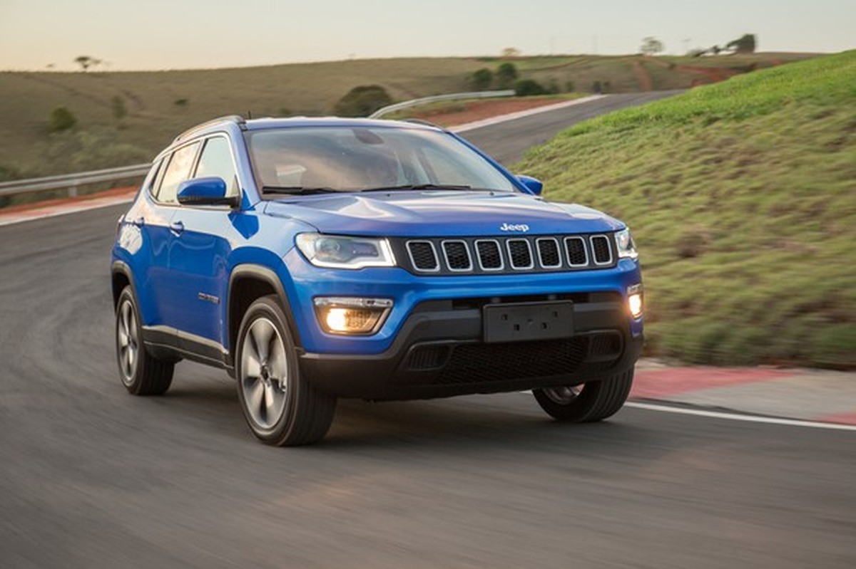 Jeep Compass vende mais do que Renegade no primeiro semestre de 2017 ...