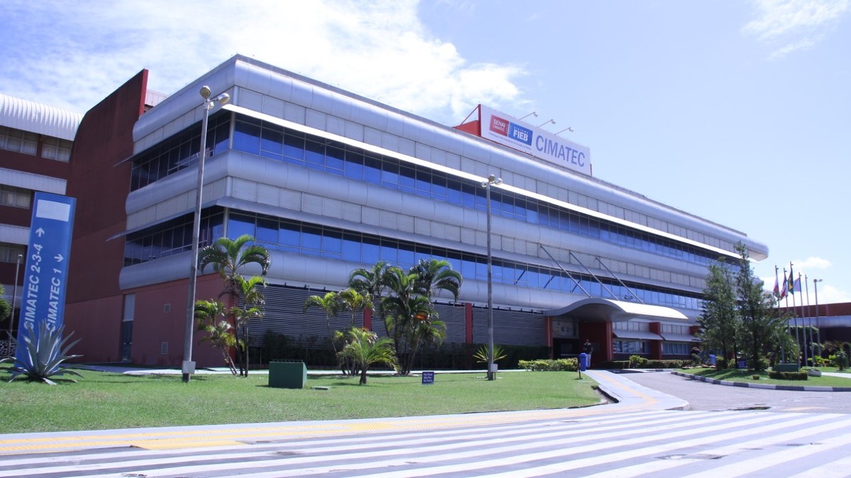 Programa de bolsas de estudo do Centro Universitário Senai está com ...