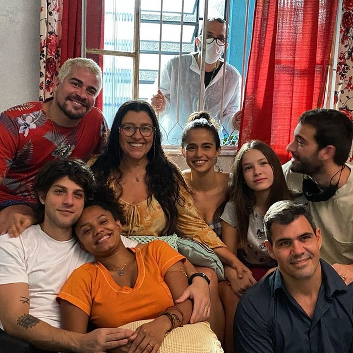 Regina Casé Mostra Bastidores Da Novela Entrando Na Reta Final Das