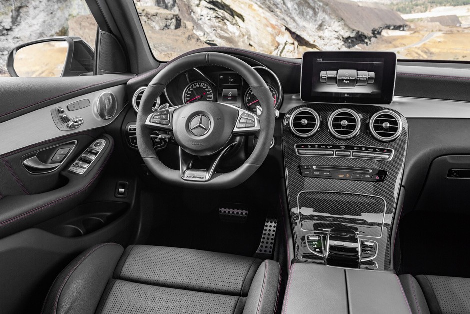 Cotado para o Brasil, Mercedes apresenta o AMG GLC 43 4MATIC | Carros ...
