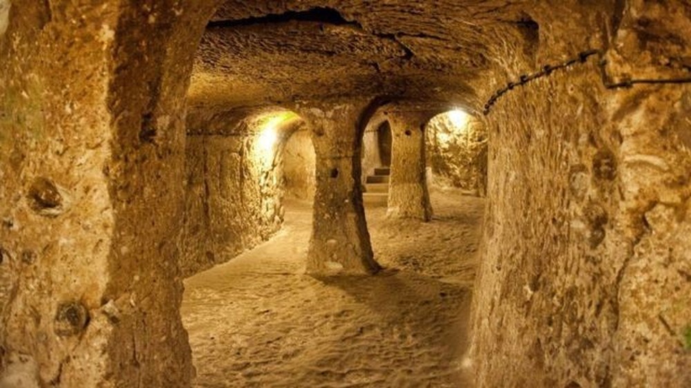 Conheça Elengubu, a maior cidade subterrânea já descoberta no mundo ...