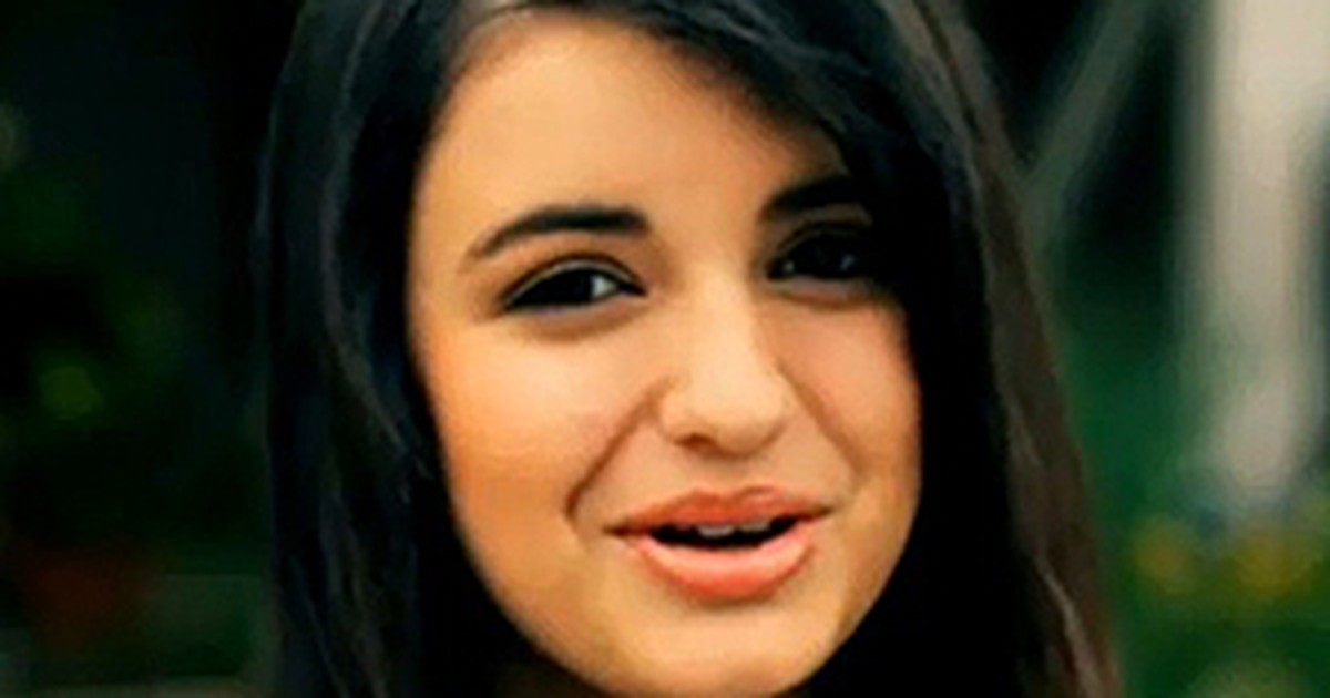 G1 - 'Friday', de Rebecca Black, desbanca hits de Gaga e Bieber, diz ...