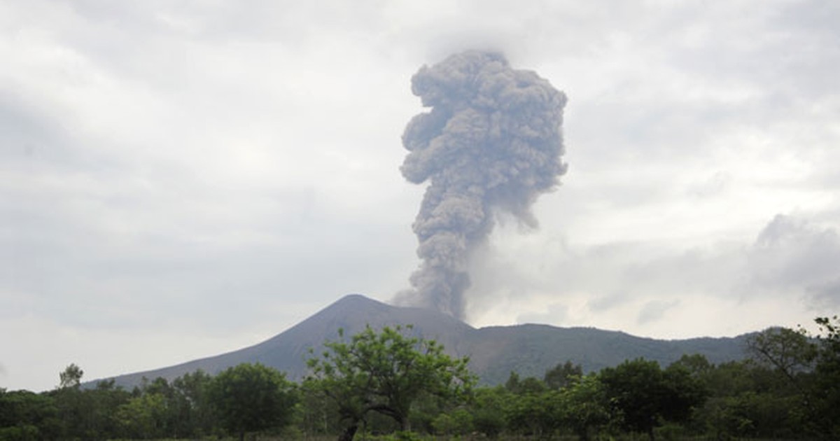 G1 - Vulcão Telica entra em erupção na Nicarágua - notícias em Mundo