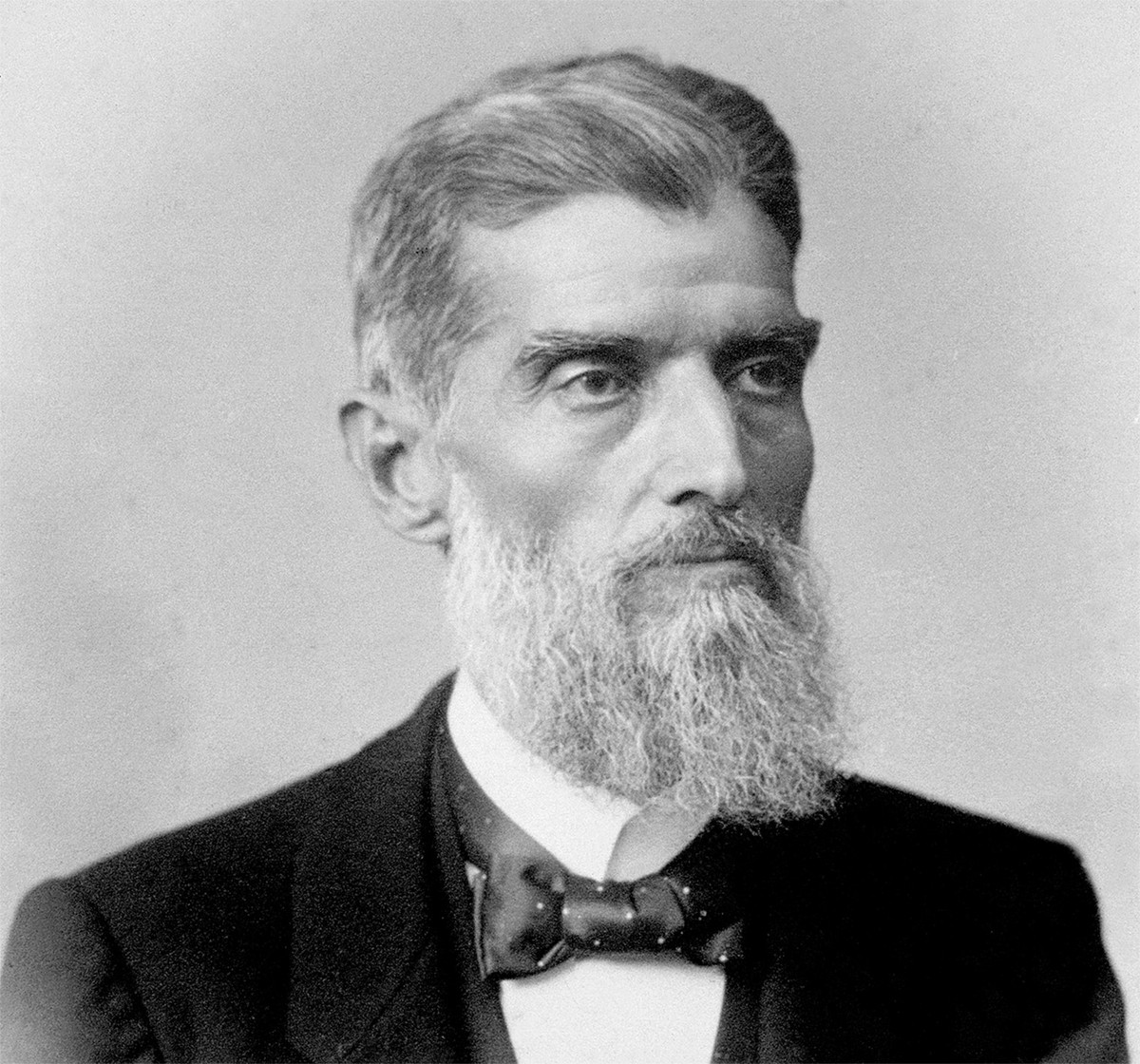 Conheça Prudente de Moraes, primeiro presidente civil do Brasil e ...