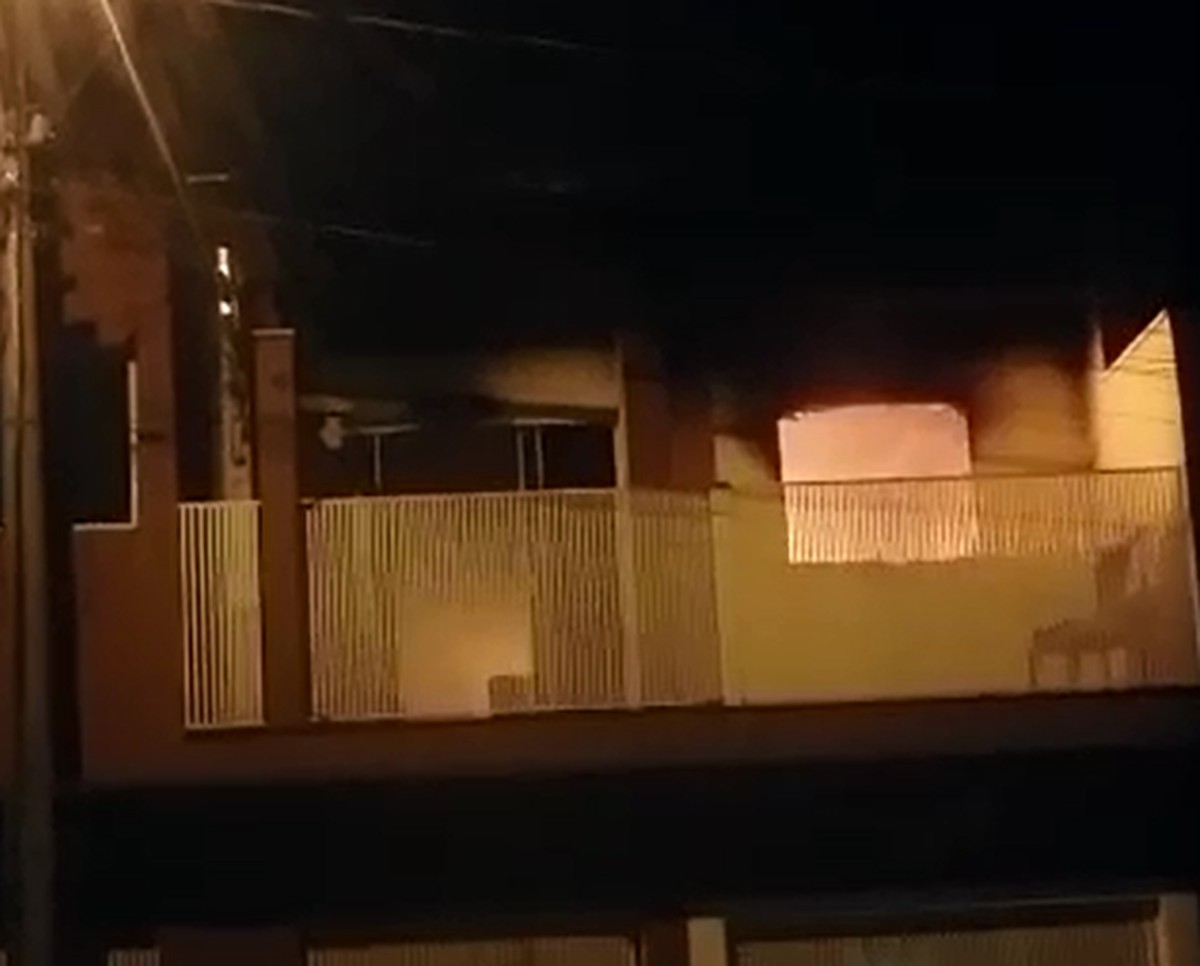 Homem é Preso Suspeito De Incendiar Casa Da Ex Companheira Em Agudos