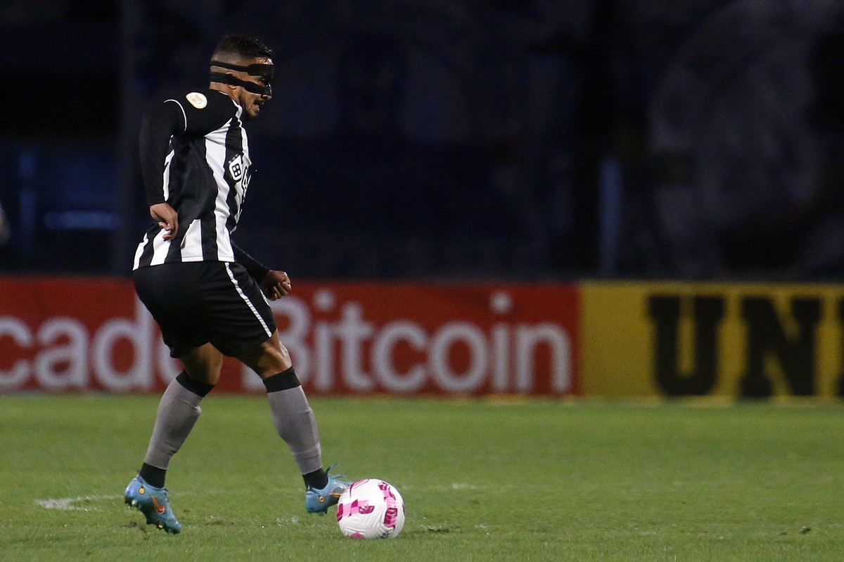 Rafael busca sequência após primeiro jogo completo pelo Botafogo ...