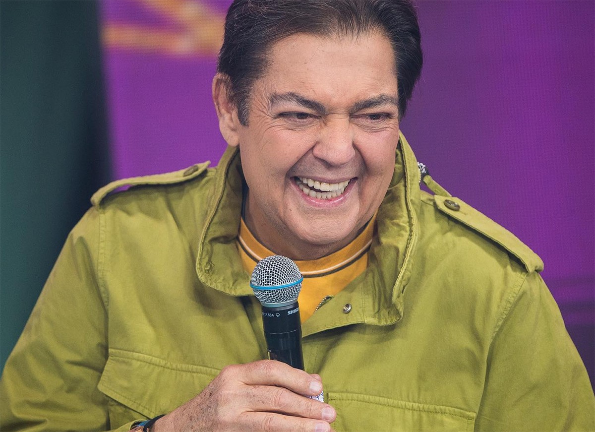 Faustão nega ostentação, mas admite gosto por relógios caros: "Única ...