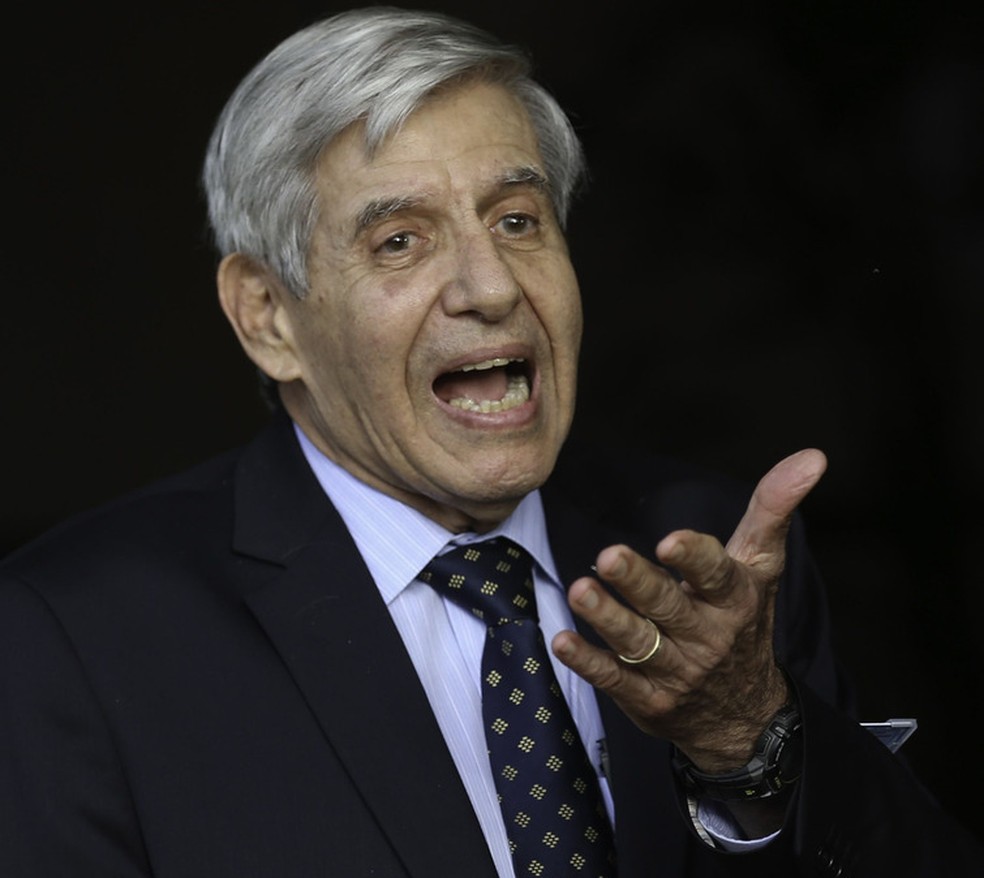 Heleno diz que não aceita "chantagem" sobre o governo | Política ...