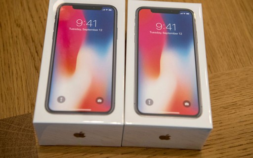 Apple pode atingir US$ 1 trilhão em valor de mercado com iPhone X ...