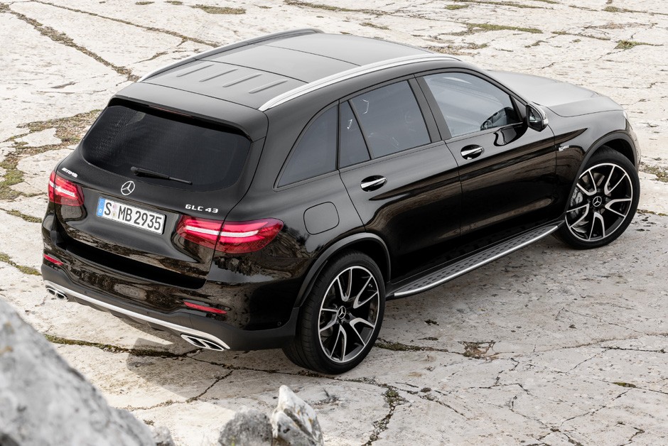Cotado para o Brasil, Mercedes apresenta o AMG GLC 43 4MATIC | Carros ...