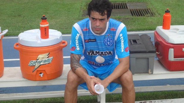 Alex William é mais uma opção no meio-campo do Paysandu | globoesporte.com