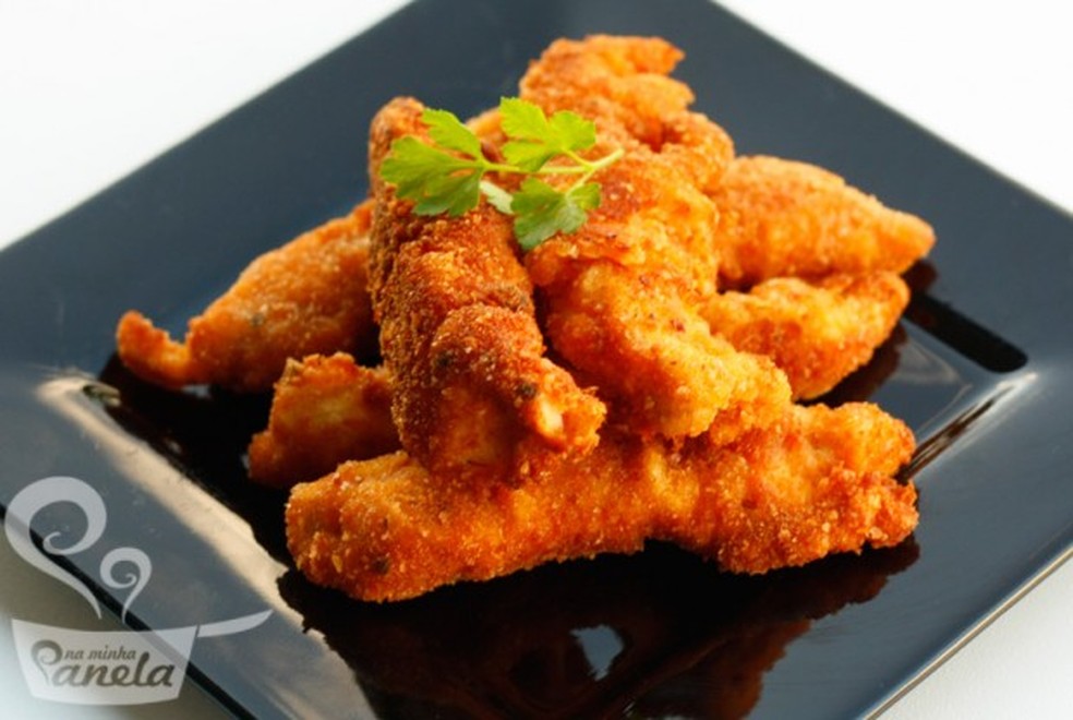 Filé de Frango empanado com Doritos | Receitas Gshow | Gshow