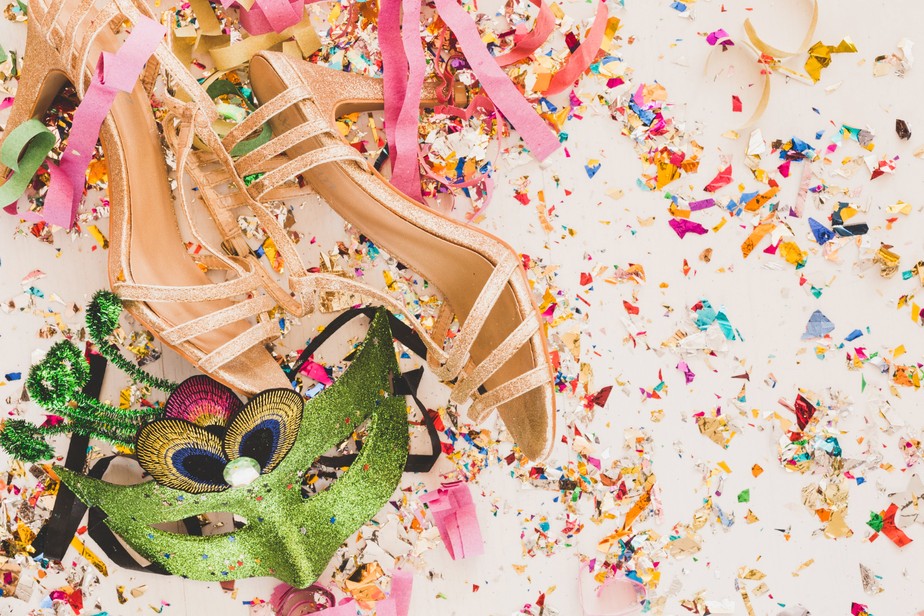 5 acessórios simples e incríveis para o look de Carnaval | Shopping ...