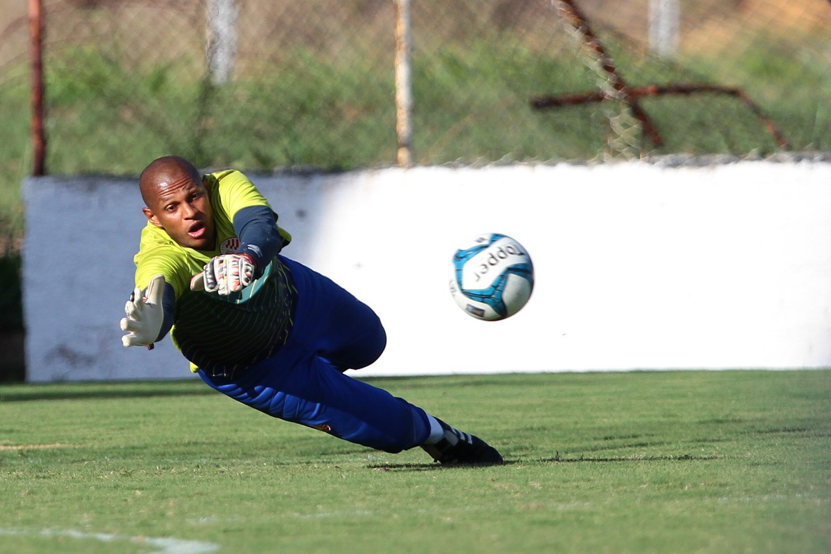 Vilão do Sport em decisões, Tiago Cardoso quer manter histórico no ...