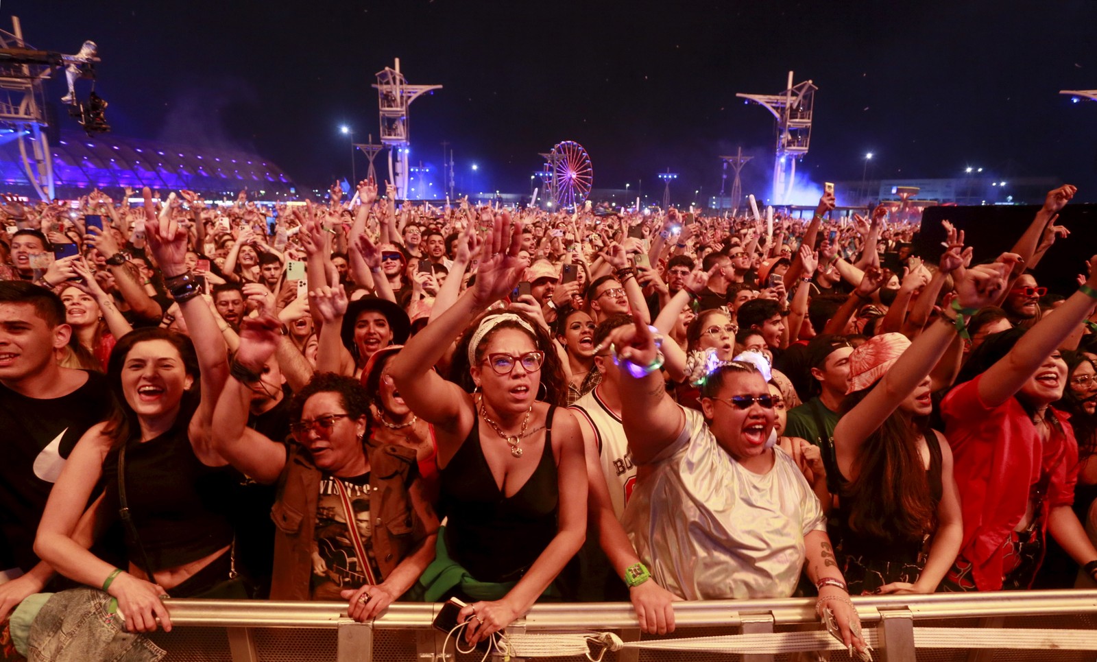 Carmo Dalla Vecchia fala sobre usar saia no Rock in Rio: 'Passei a não ...
