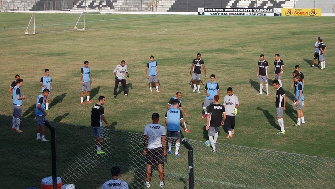 Sem contusão, David Modesto está liberado para jogo do Treze no PV