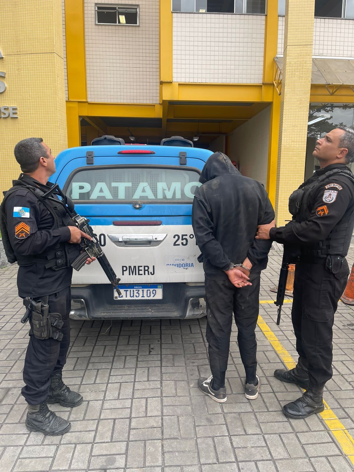 Suspeito por feminicídio em Belford Roxo é preso em Cabo Frio, RJ | Região dos Lagos | G1