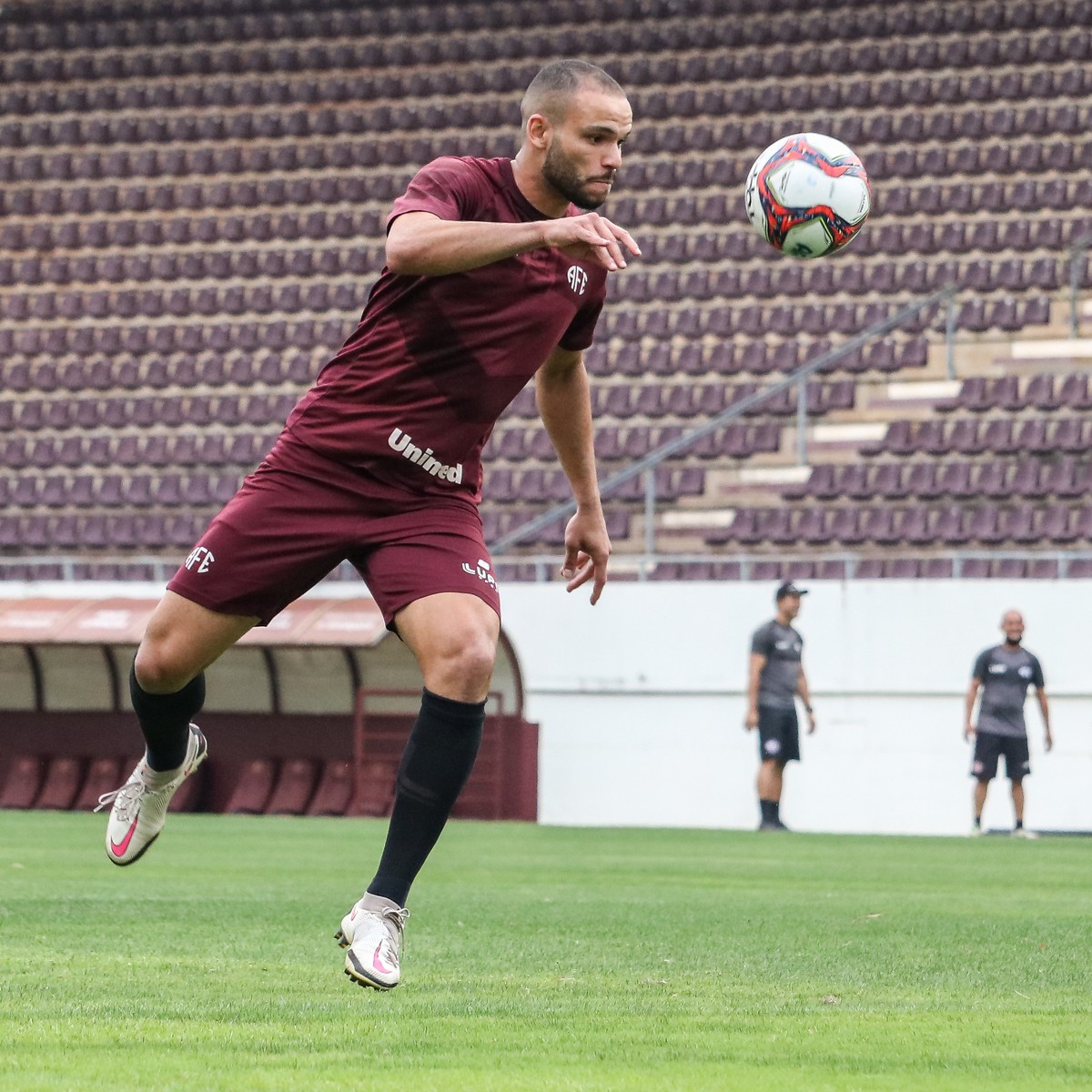 Após lesões e reserva, Gleyson celebra momento na Ferroviária e disputa ...