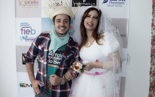 Isadora Ribeiro, musa dos anos 80, vira noivinha sexy em arraiá - Quem ...