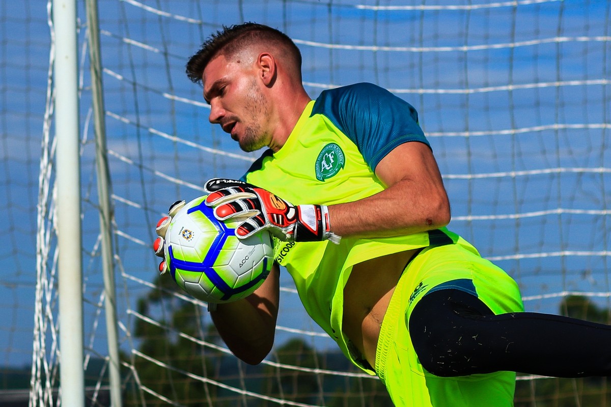João Ricardo relembra duelos difíceis no Passo d’Areia e prega respeito ...