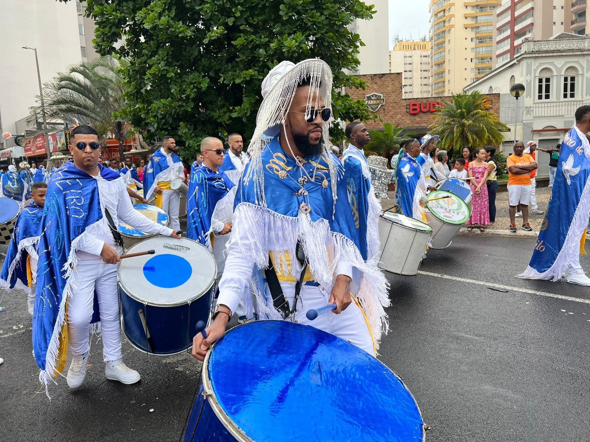 Tradição e religiosidade: festa do Congado retorna às ruas de ...
