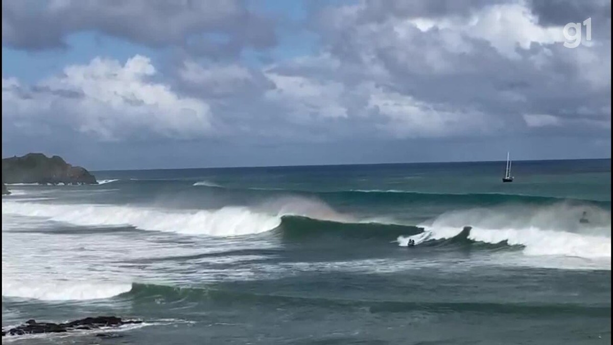 VÍDEO: porto de Fernando de Noronha é fechado por causa do mar revolto ...
