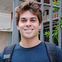 Fãs se declaram para Lucas Cordeiro - Bastidores - Malhação 2011