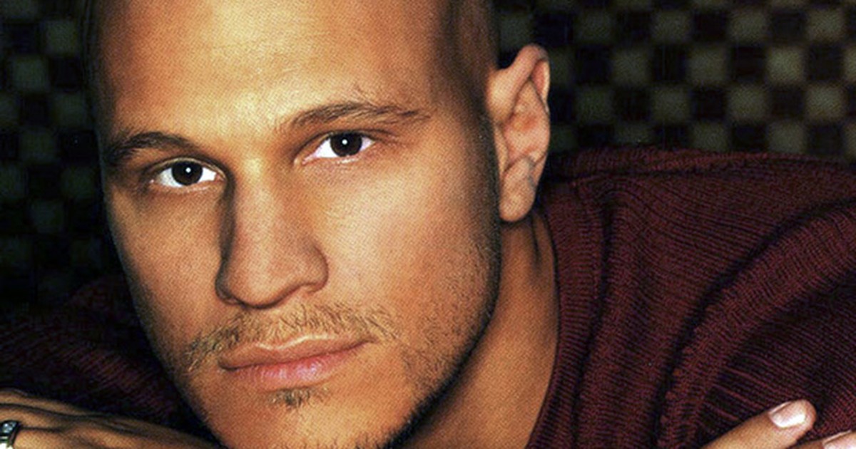 G1 - Cantor country Kevin Sharp morre aos 43 anos - notícias em Música