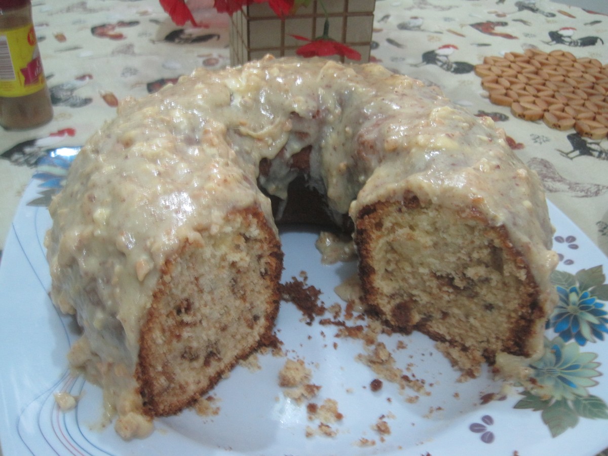BOLO DE PAÇOCA COM COBERTURA DE SHOT BRANCO | Bolos | Receitas