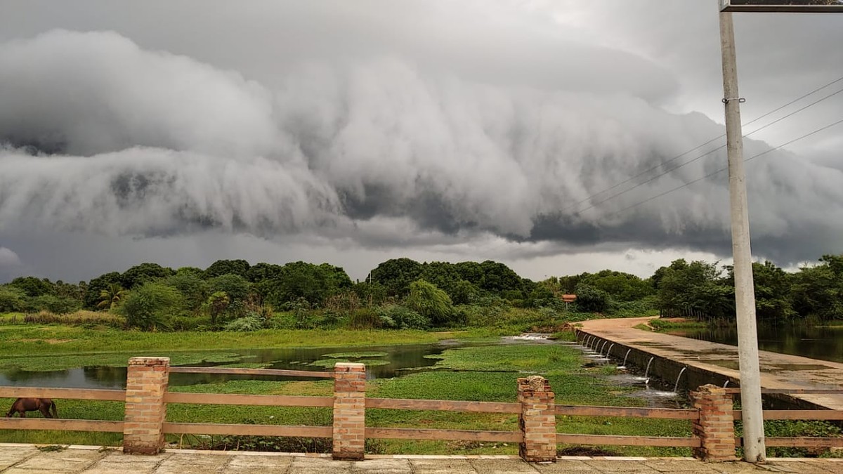 Meteorologista explica 'nuvem rolo' que apareceu no interior do RN ...