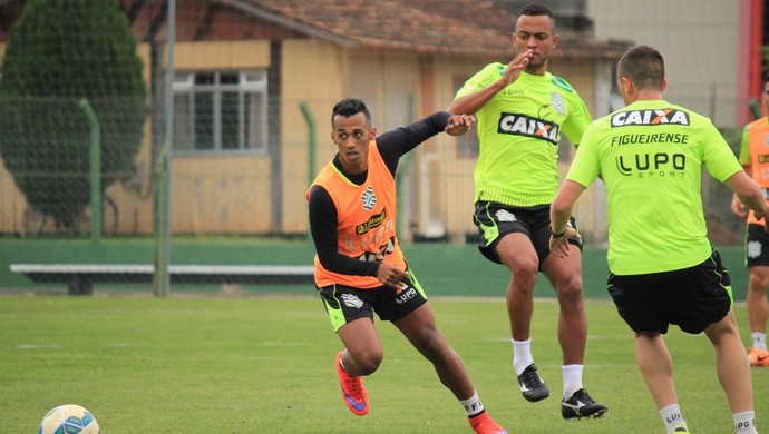 Animado, Juninho não escolhe função em campo: "Até no gol eu estaria feliz"
