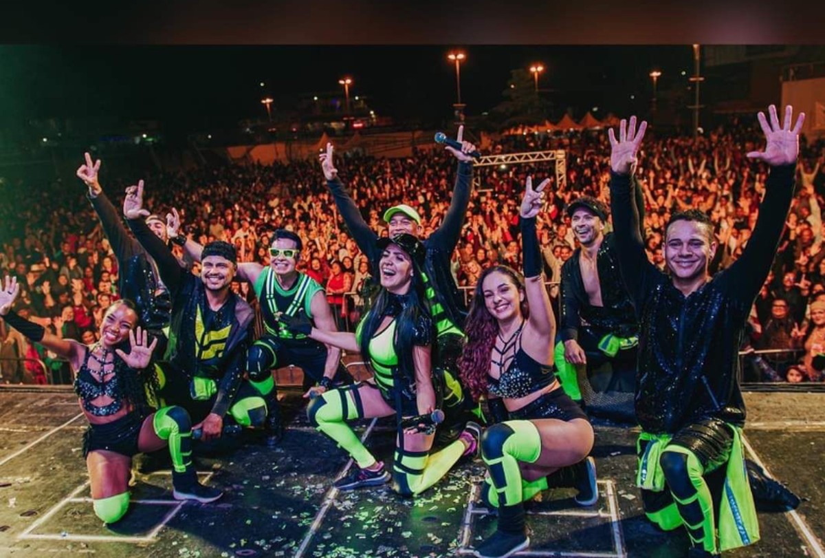 De Divinópolis para o Brasil: Banda Lex completa 30 anos de carreira ...