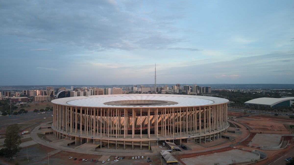 Mané Garrincha receberá dois jogos do Flamengo no Brasileirão | df | ge