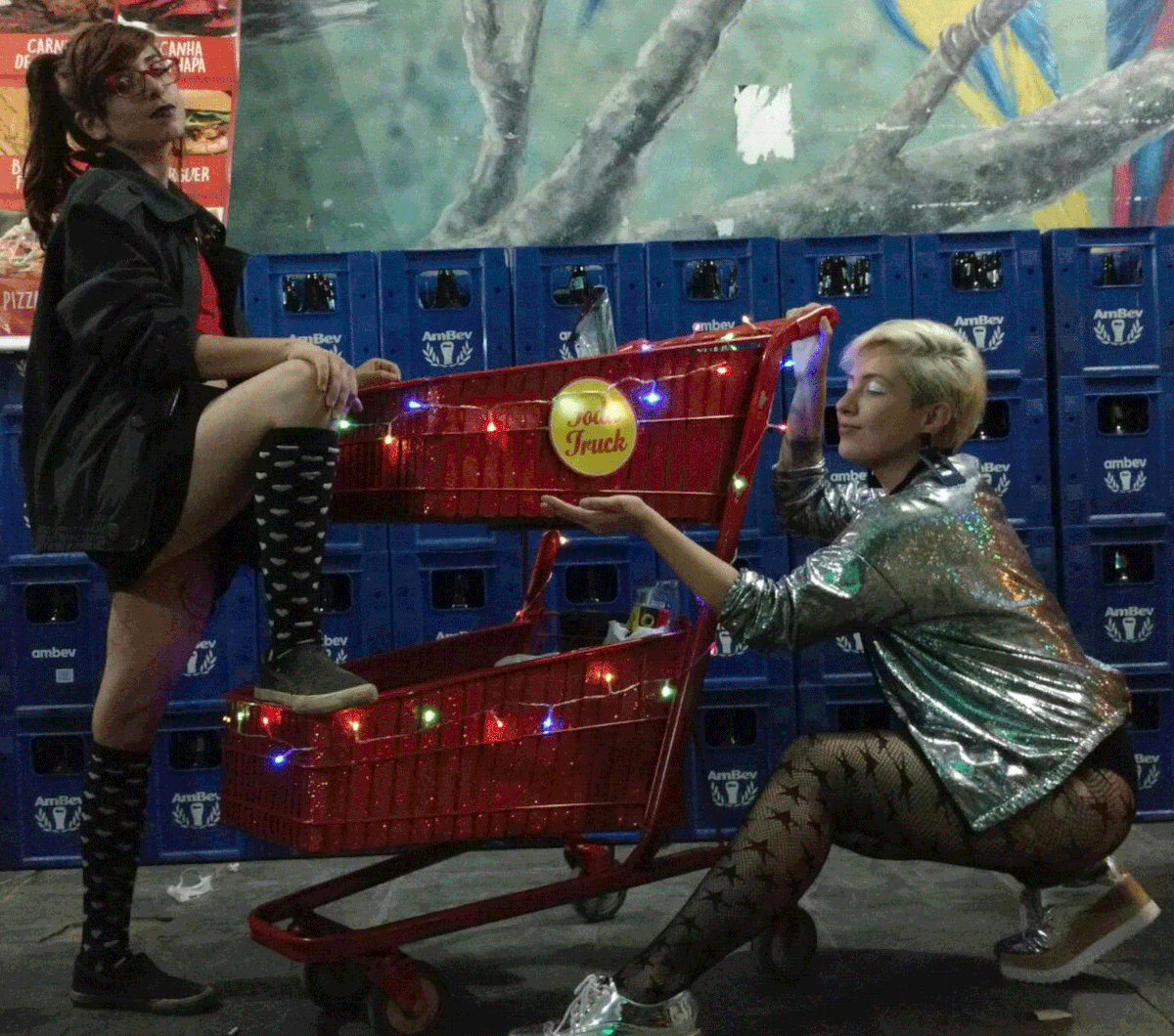 Sex Shop Ambulante Leva Com Rcio Er Tico Para Ruas Do Df No Dia Dos Namorados Distrito Federal