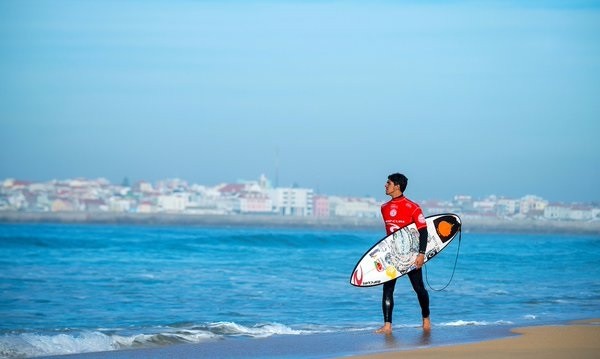 Medina não resiste ao inspirado Ítalo e cai para repescagem em Portugal ...