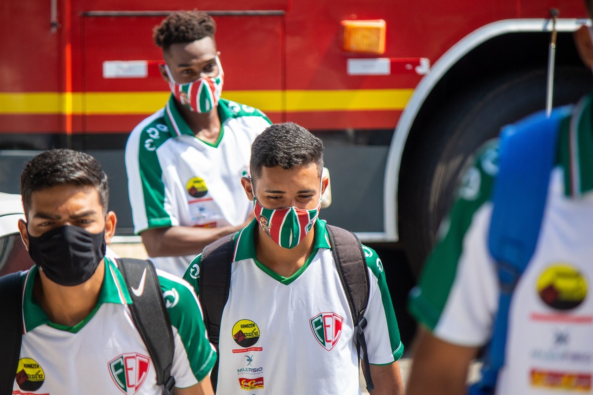 Fluminense-PI embarca para jogo da semifinal da Copa do Nordeste sub-20 ...